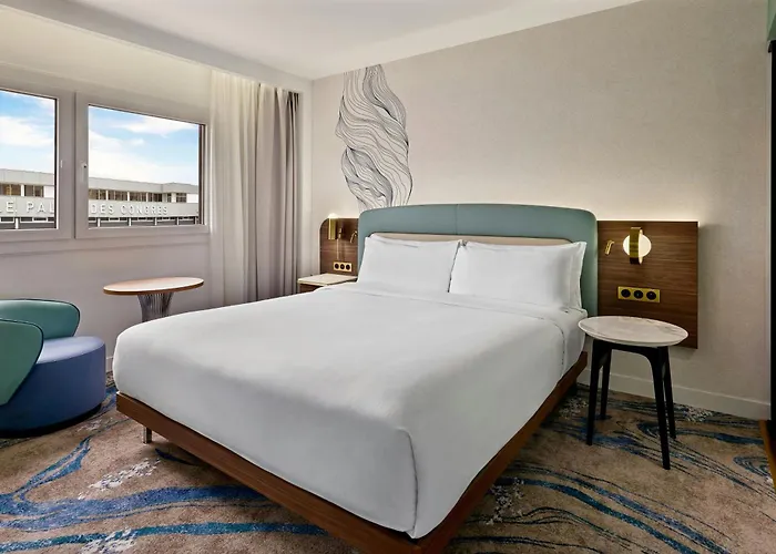 HÔTEL LE MERIDIEN ETOILE PARIS